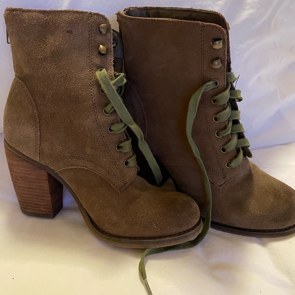 Sbicca | Shoes | Sbicca Brown Suede Stack Heel Ankle Boots | Poshmark